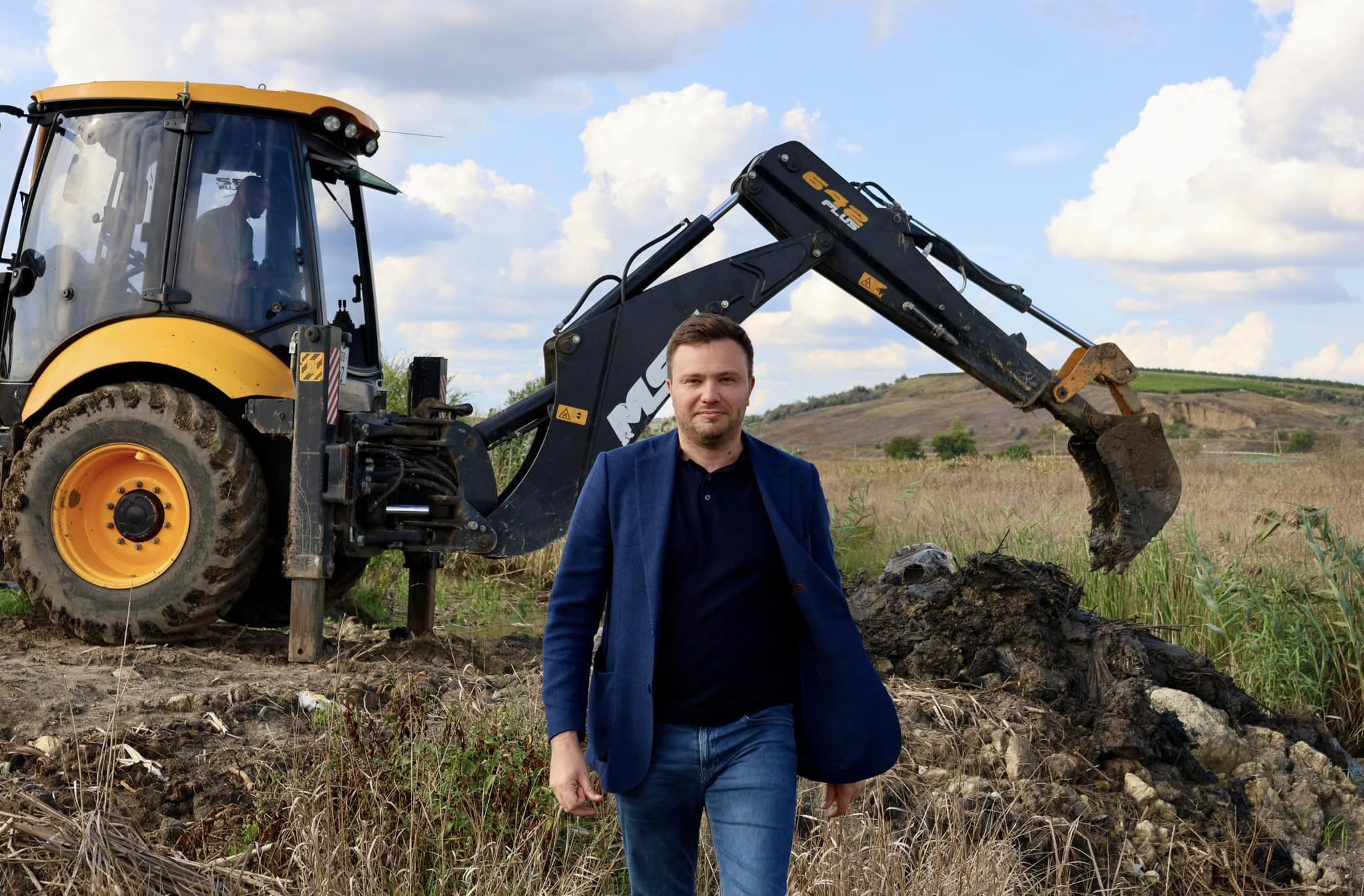 Ministrul Mediului, Sergiu Lazarencu, a mers la Costești, raionul ...